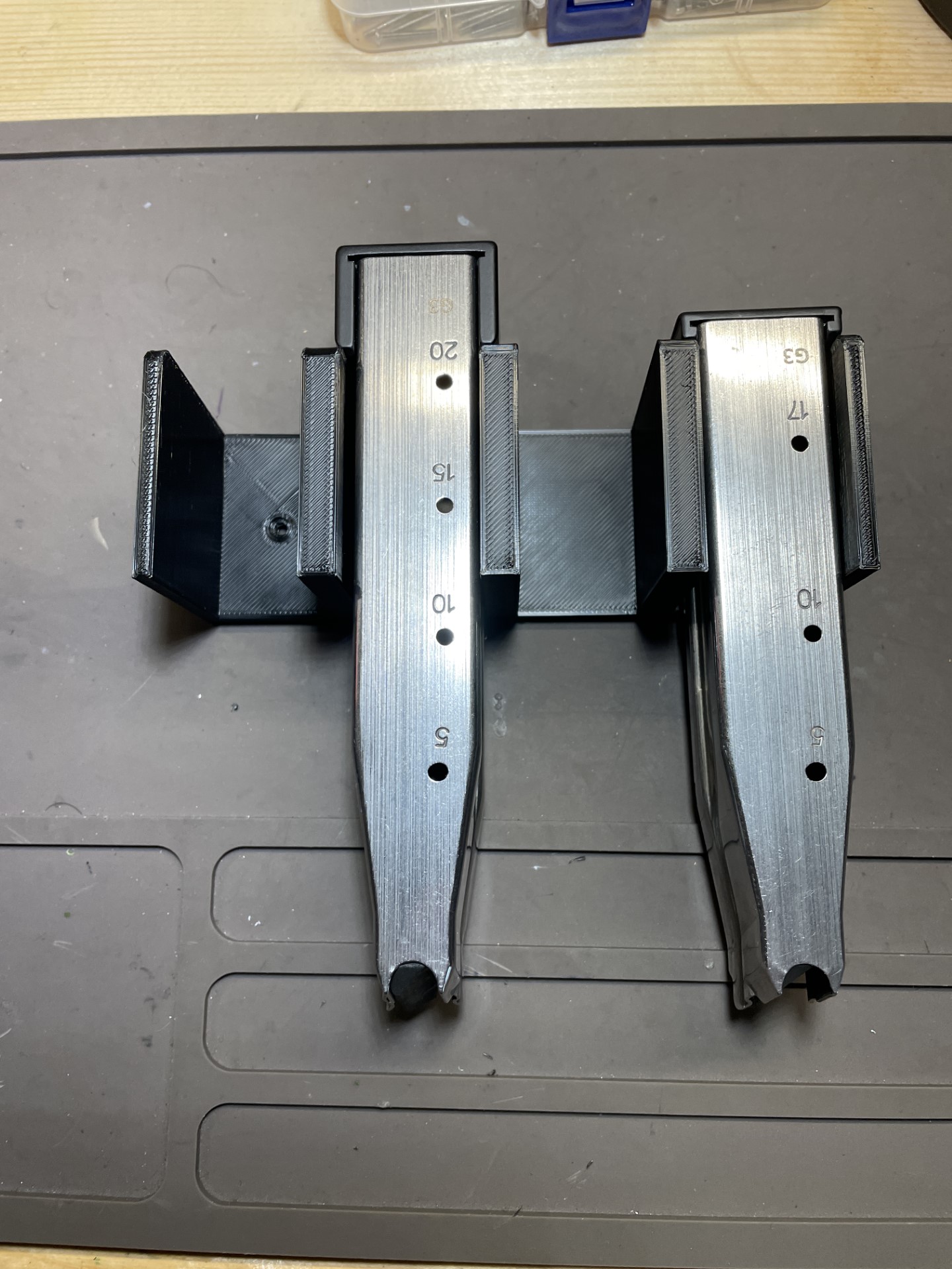 Doublestack 1911 mag holder by mcwonder | Download free STL model ...