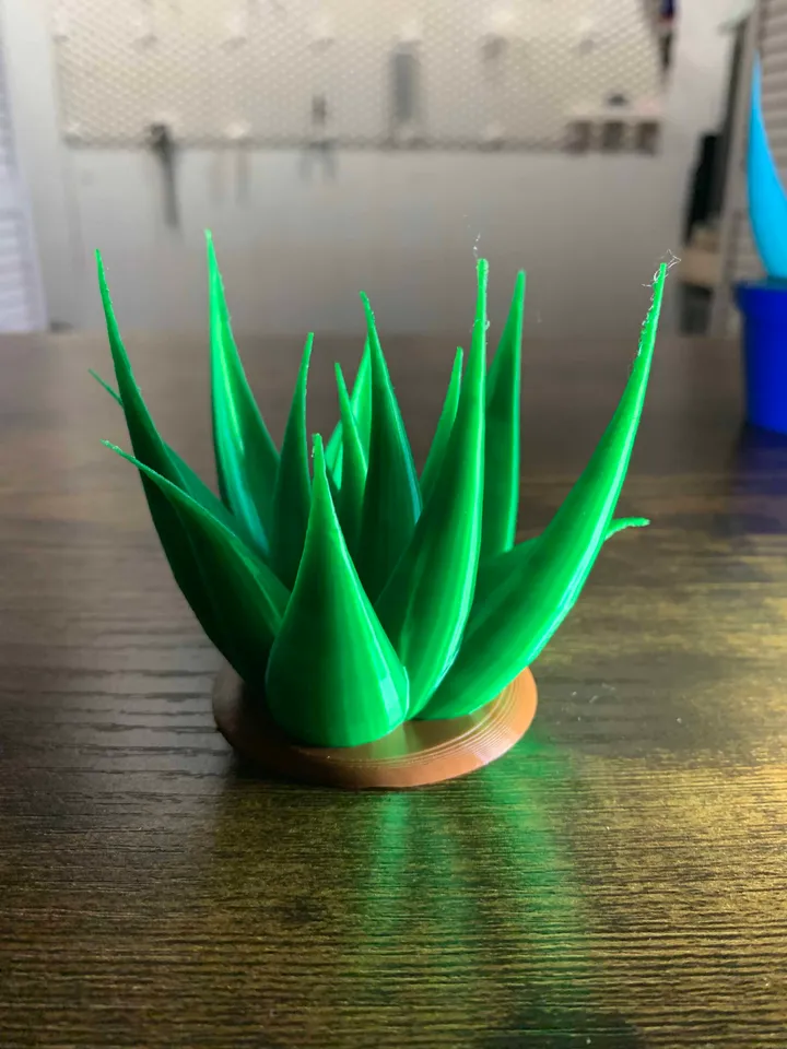 Desktop Potted Plant (Fully 3D Printed) by BRE3DLOVE | Download free ...
