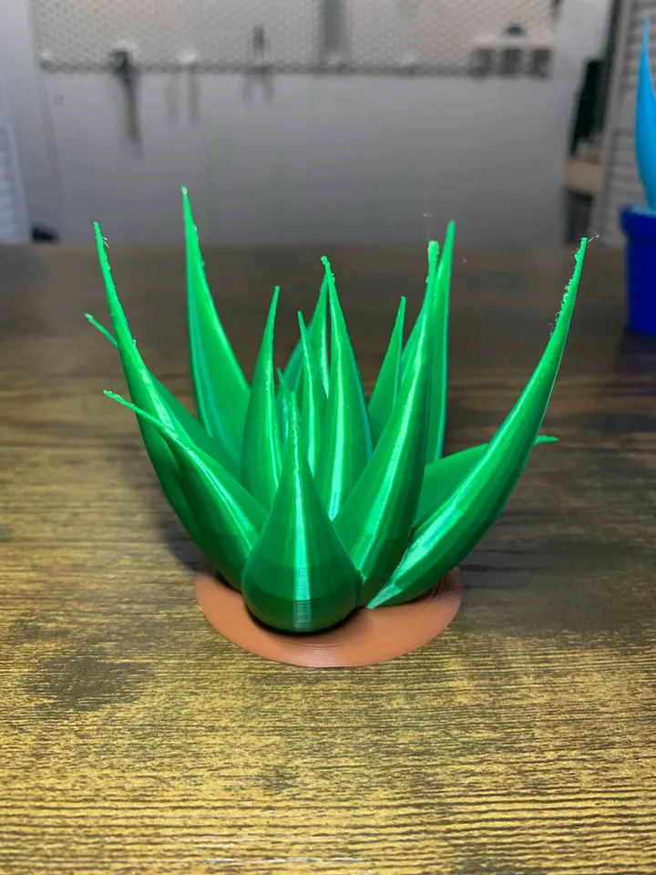 Desktop Potted Plant (Fully 3D Printed) by BRE3DLOVE | Download free ...