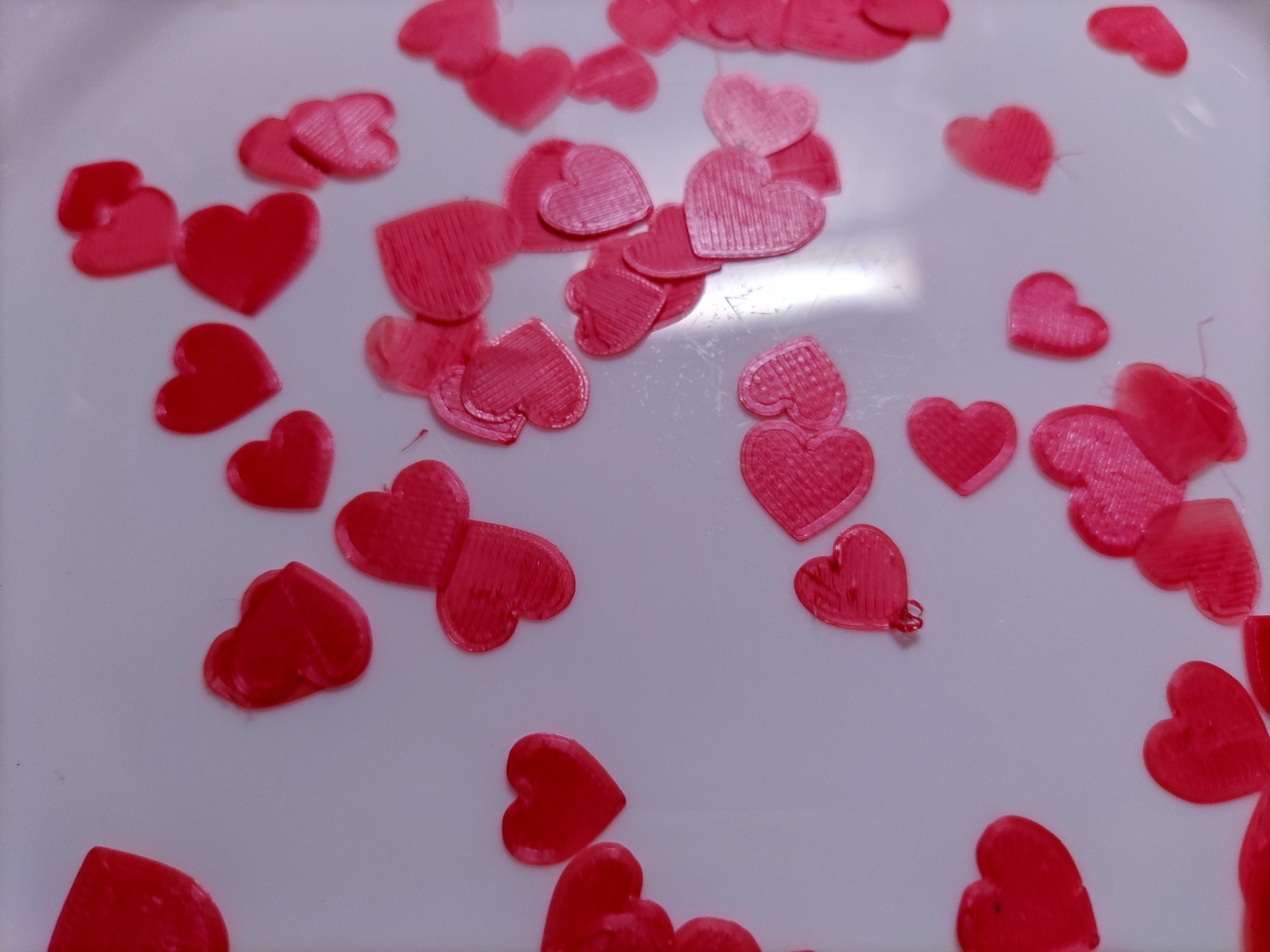 Heart Shaped Confetti/Decoration by Tiolc | Download free STL model ...