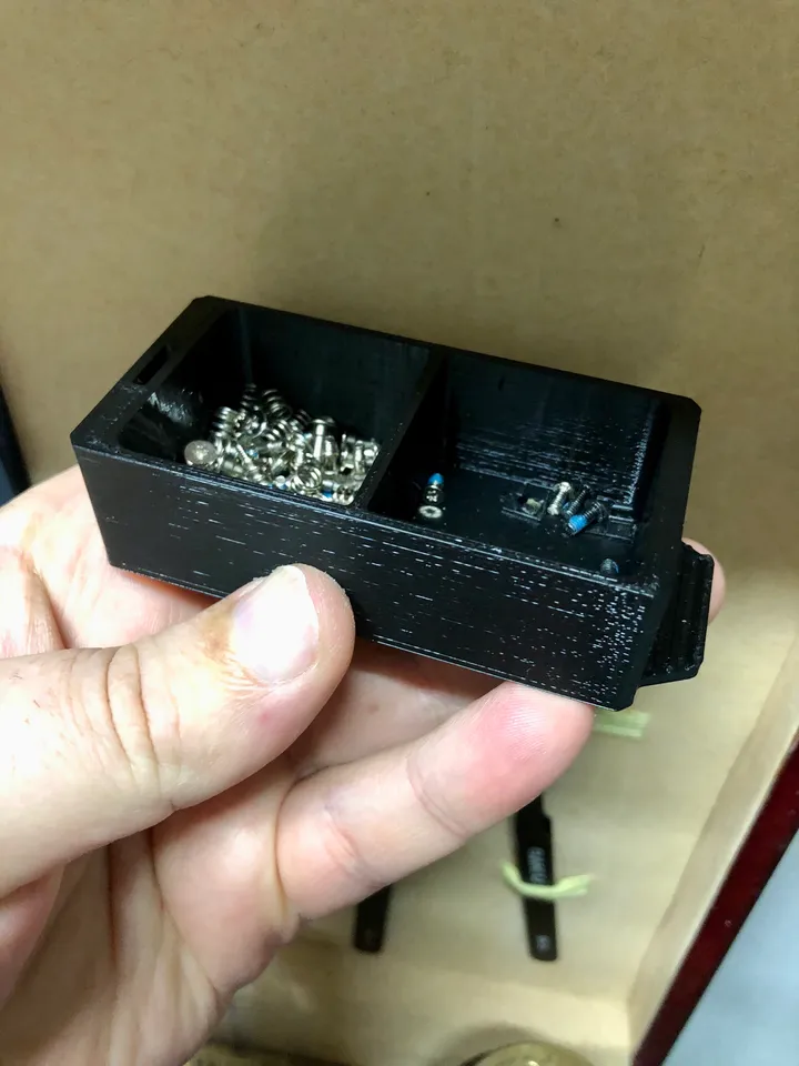 Remixed box with two compartment by Yura | Download free STL model ...