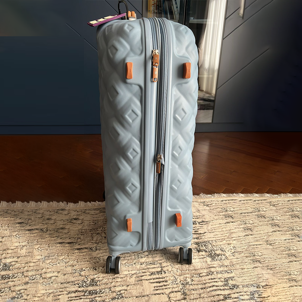 it suitcase foot stand by Ilgar Shikhverdiyev | Download free STL model ...