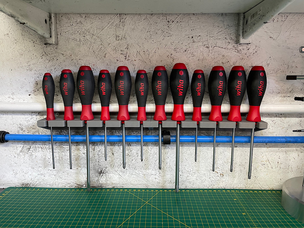 Wiha Screwdriver Rack by GreatOldOne | Download free STL model ...