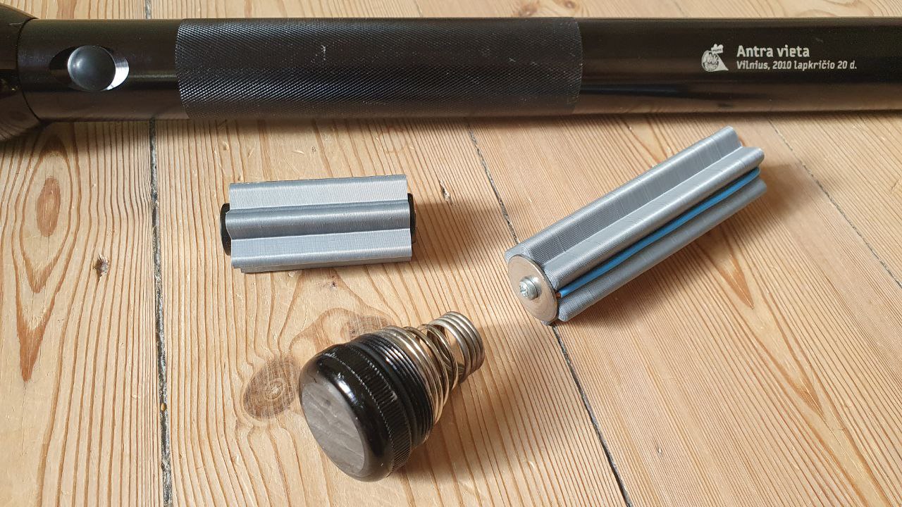 Battery adaptor 18650 to D cell by isquared | Download free STL model ...