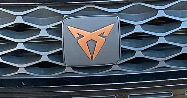 CUPRA FRONT LOGO (LEON 5F) by TRE Di Print | Download free STL model ...