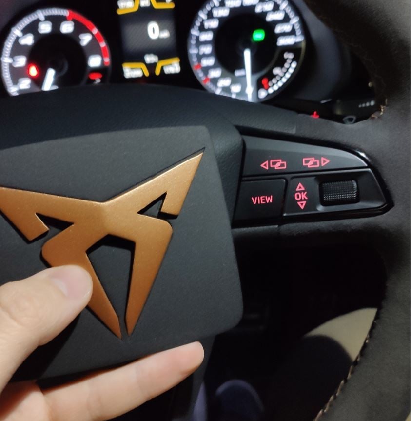 CUPRA FRONT LOGO (LEON 5F) by TRE Di Print | Download free STL model ...