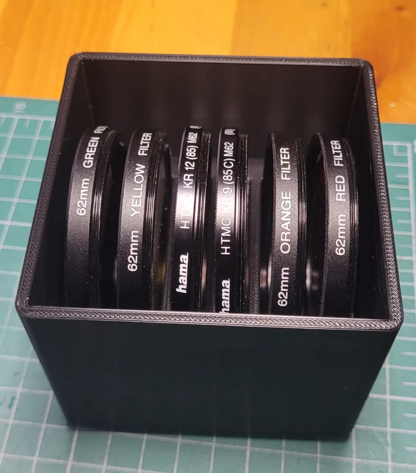 Simple #gridfinity box for photo filters 62mm by Darek | Download free ...