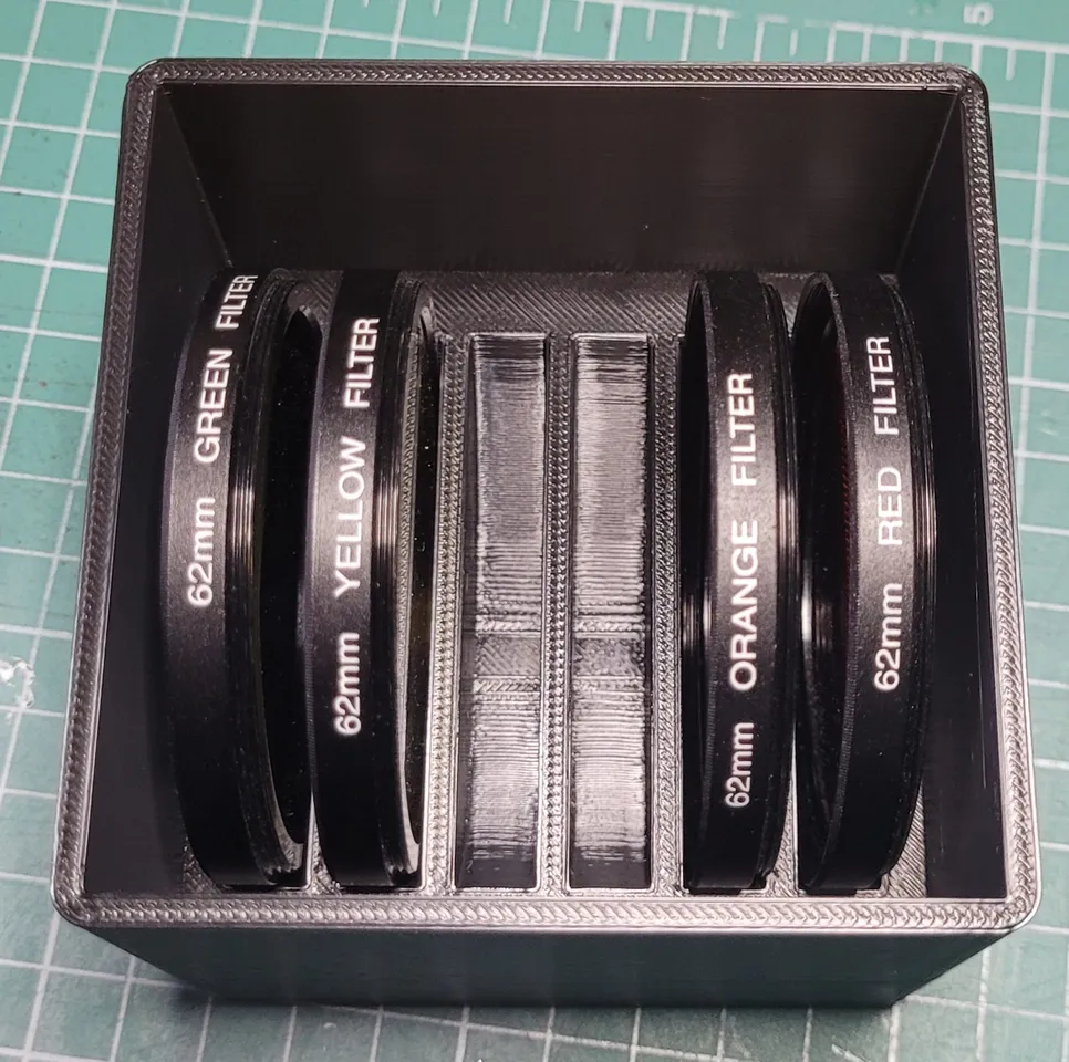 Simple #gridfinity box for photo filters 62mm by Darek | Download free ...