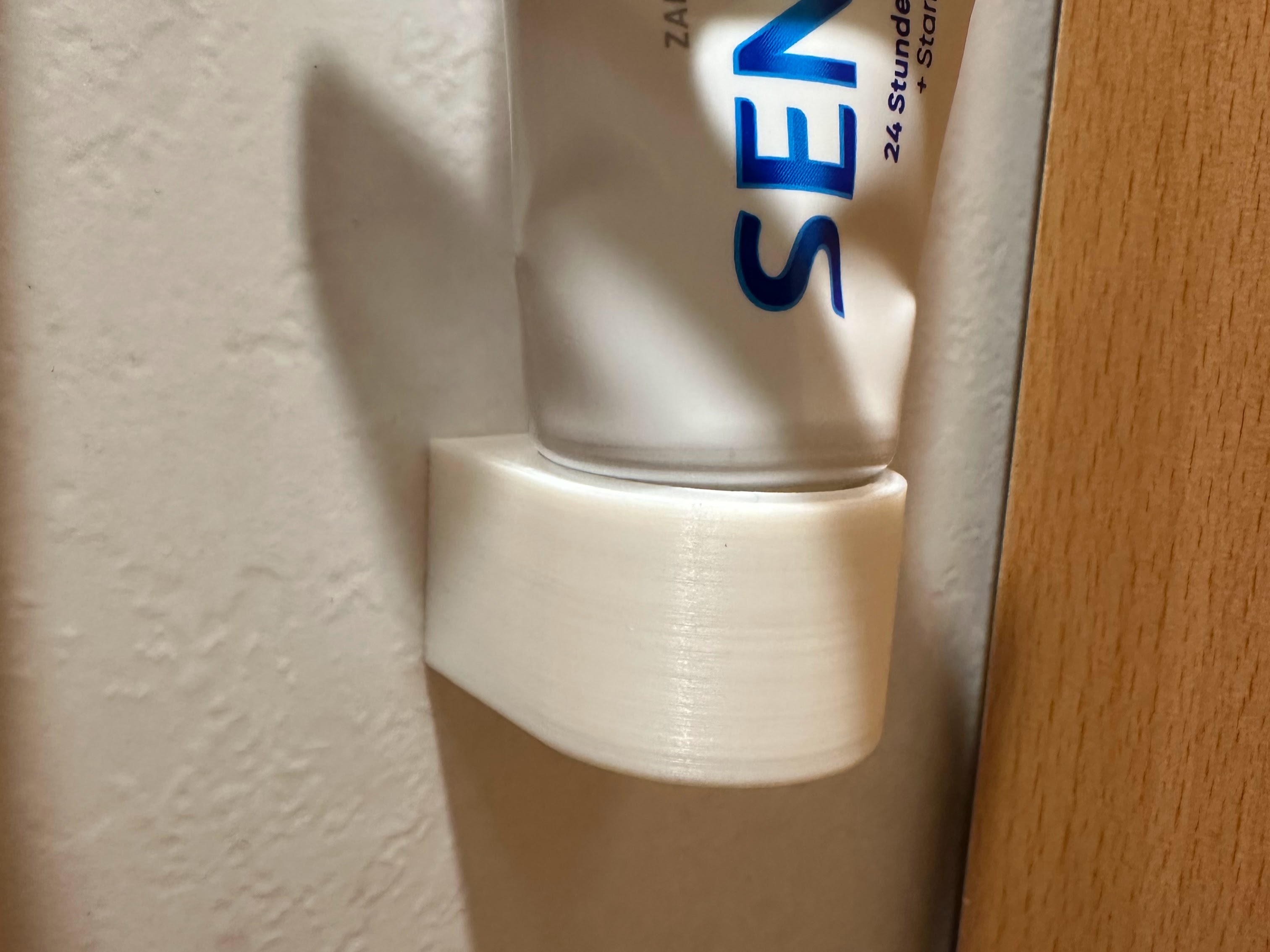 Sensodyne toothpaste holder by BobMcGlobus | Download free STL model ...