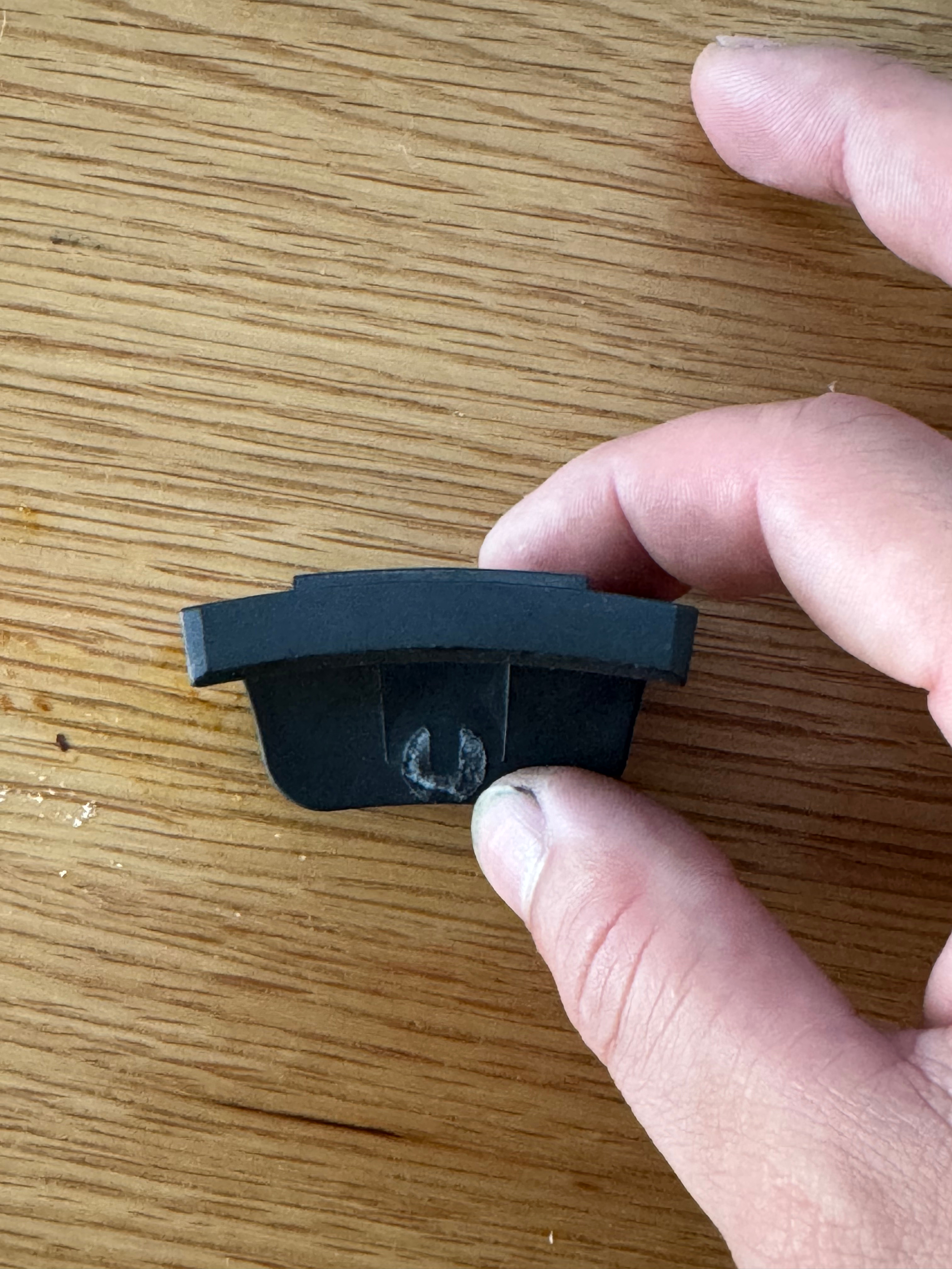 Cube Cargo Rain Cover pin replacement por uwwint | Descargar modelo STL ...