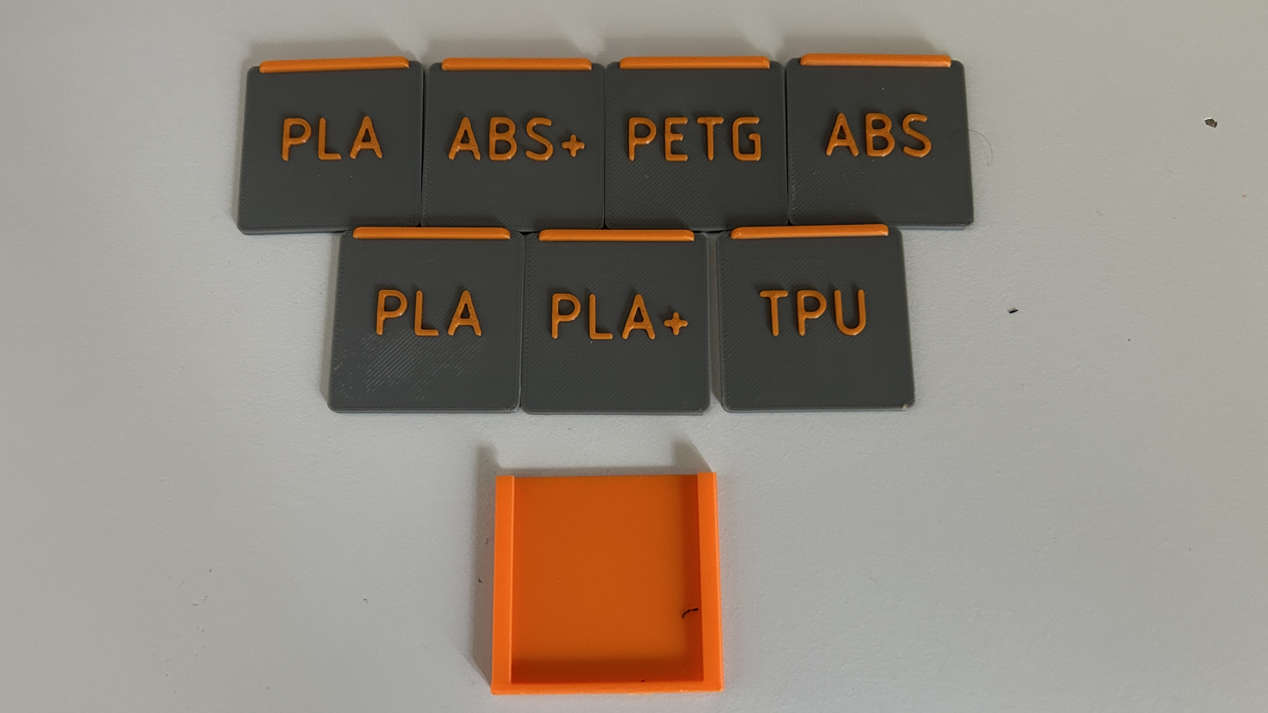 Filament Schilder / Filament Shield by M.Peschke | Download free STL ...