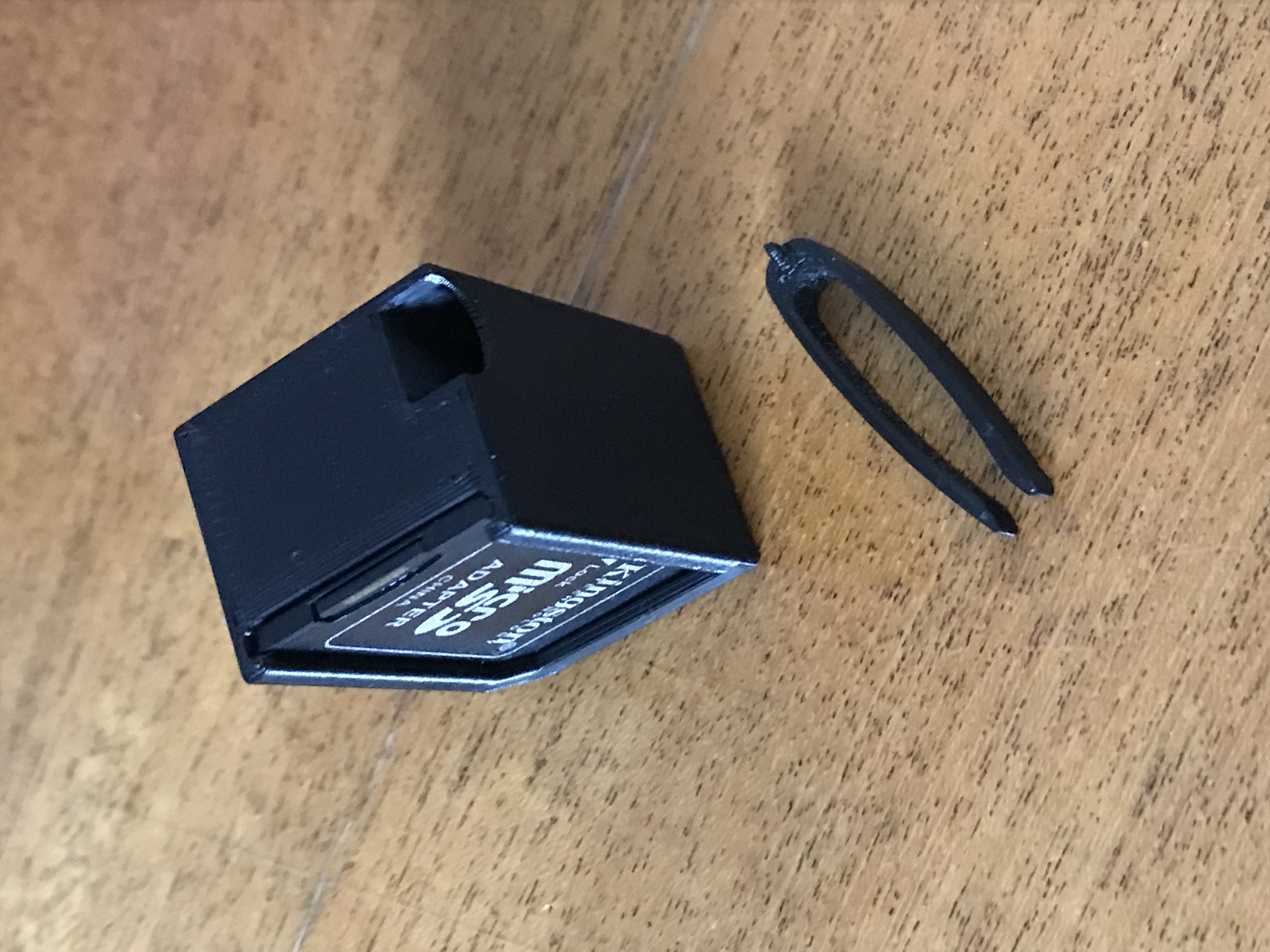 SD_card_holder por Miki | Descargar modelo STL gratuito | Printables.com