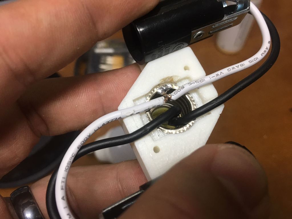 E12 dual bulb adapter by MiCTLaN | Download free STL model | Printables.com