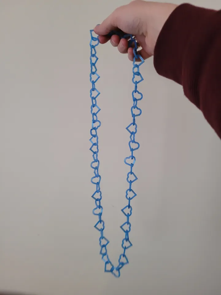 Print in place heart chain by Tomek | Download free STL model ...