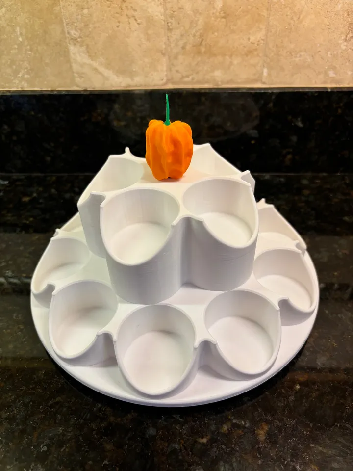 Hot Sauce Turntable by FS5 | Download free STL model | Printables.com