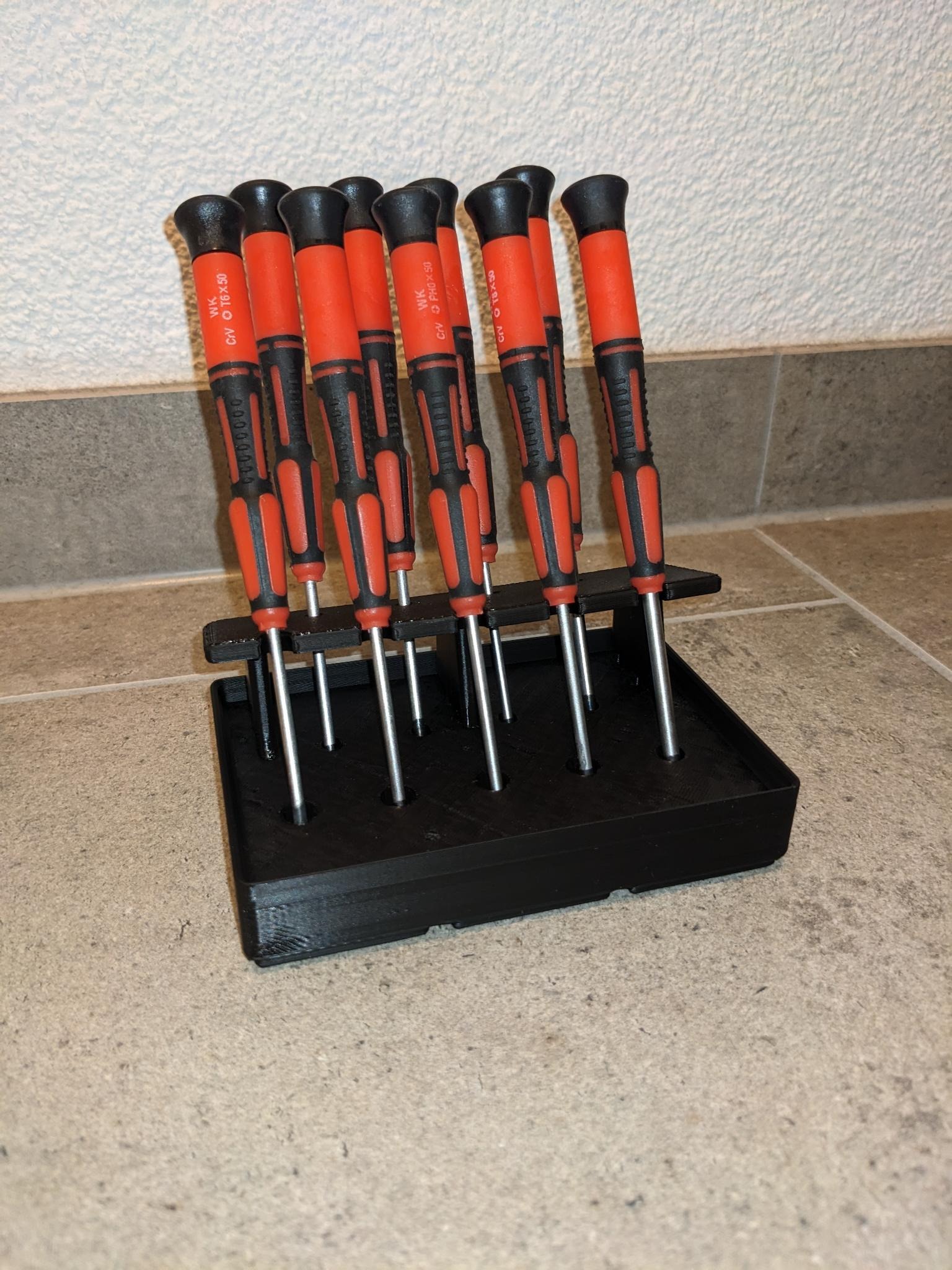 Gridfinity Screwdriver Stand shorter von xAqua | Kostenloses STL-Modell ...
