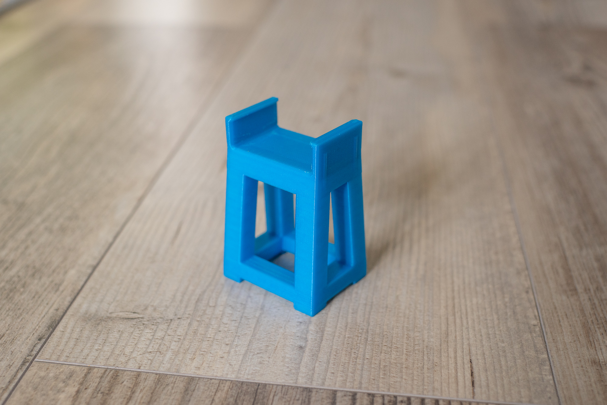Toy Train Pylon (Brio & IKEA compatible) by Buschi | Download free STL ...