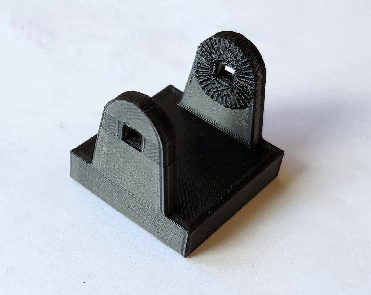 Base for car mobile holder by xrg | Download free STL model ...