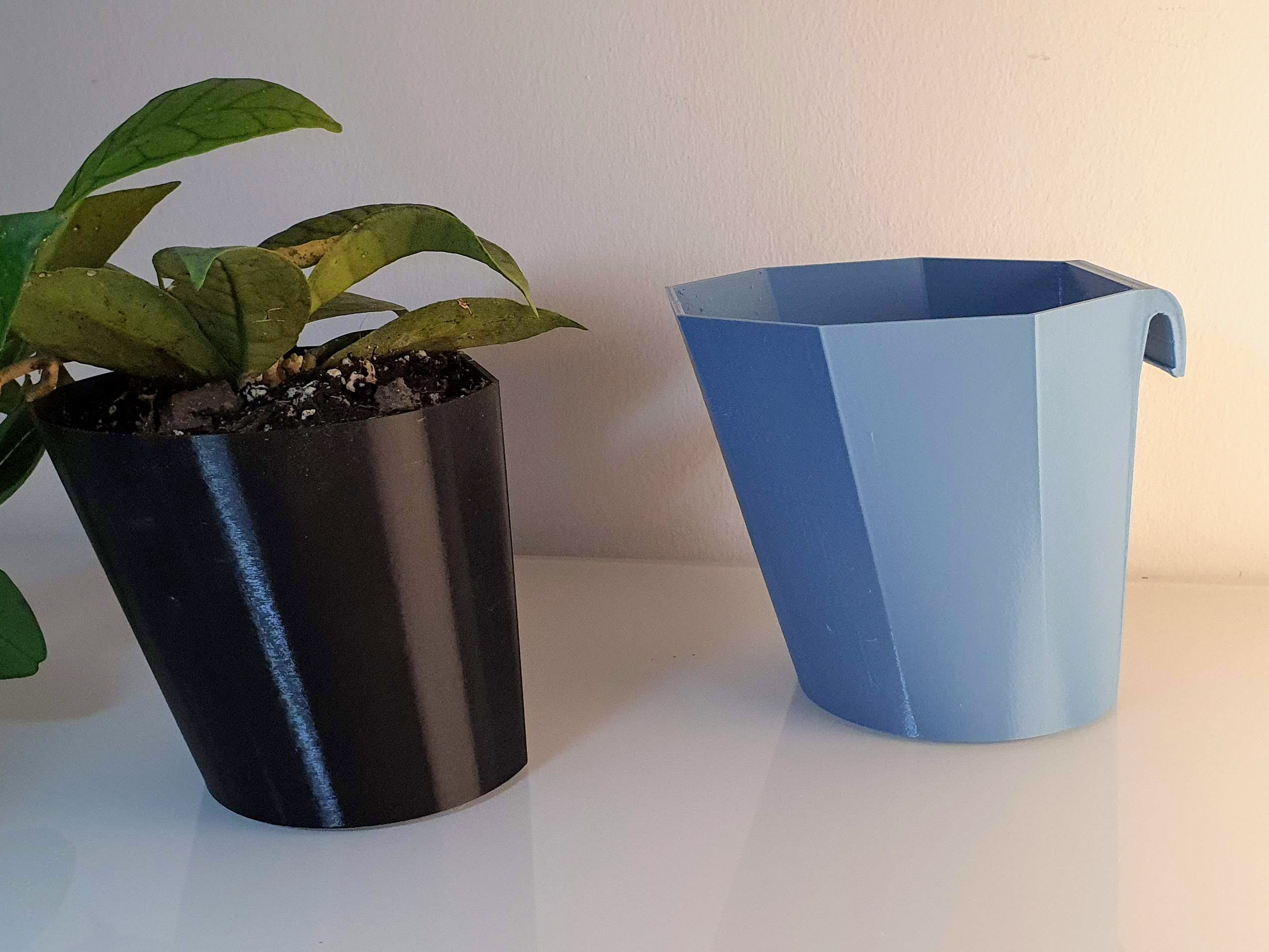 Hanging Pot for String Pocket by PotsAndMorePots | Download free STL ...