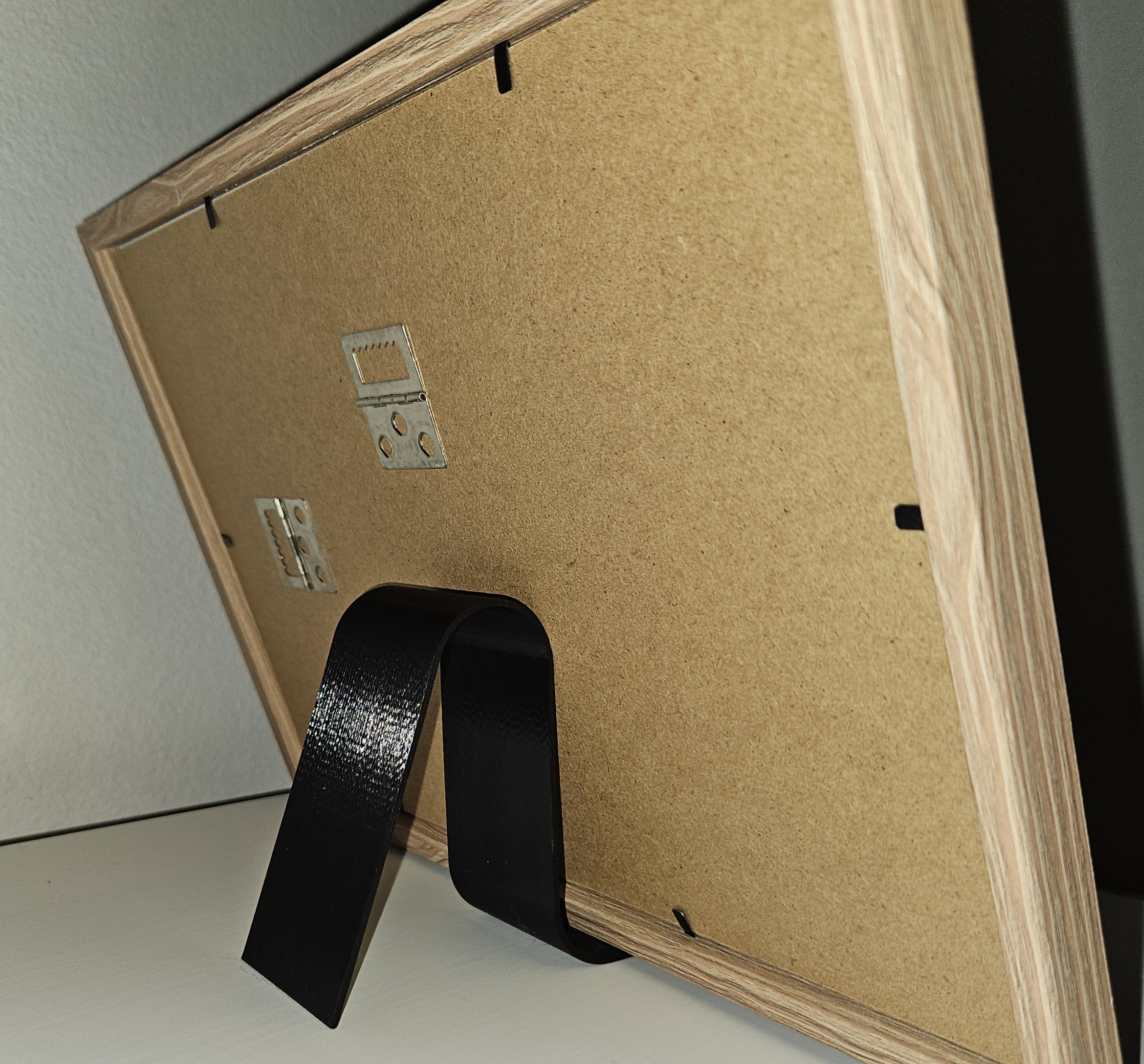 Photo Frame Holder by MatteMR | Download free STL model | Printables.com