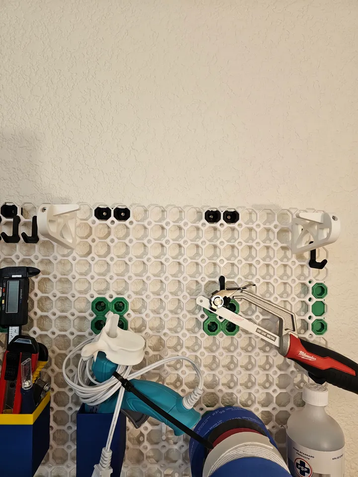 Multiboard Quick-Change Paper Towel Holder by Kirklind | Download free ...