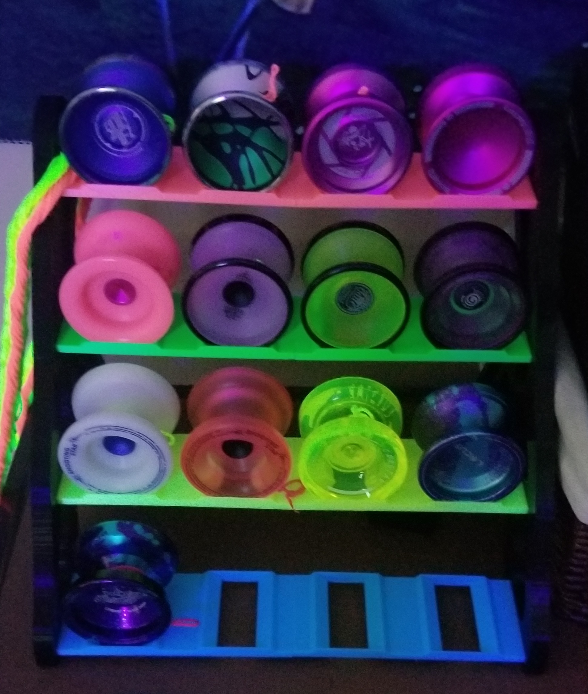 Yoyo Display Stand by Kitecraft | Download free STL model | Printables.com