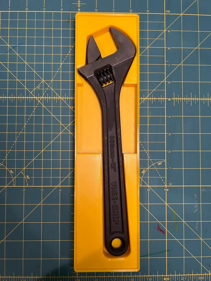 Gridfinity Vise-Grip 300mm-12in Adjustable Wrench Holder 8x2x4 by Becca ...
