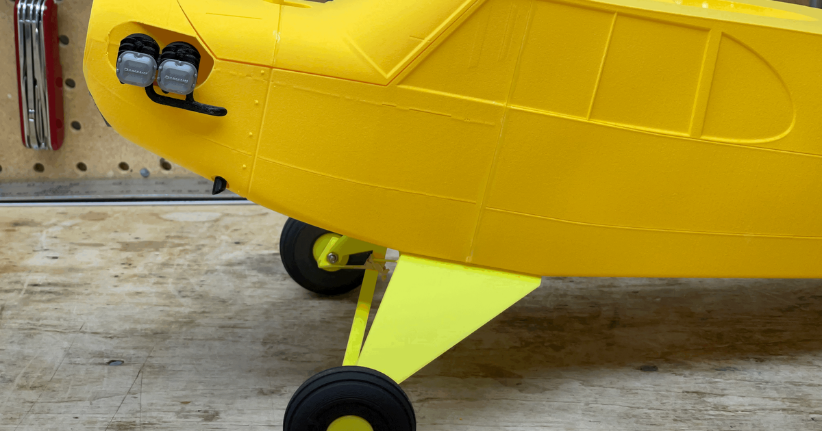 3DLabPrint Piper J-3 Cub Front Wheel Cap por Conky | Descargar modelo STL gratuito | Printables.com