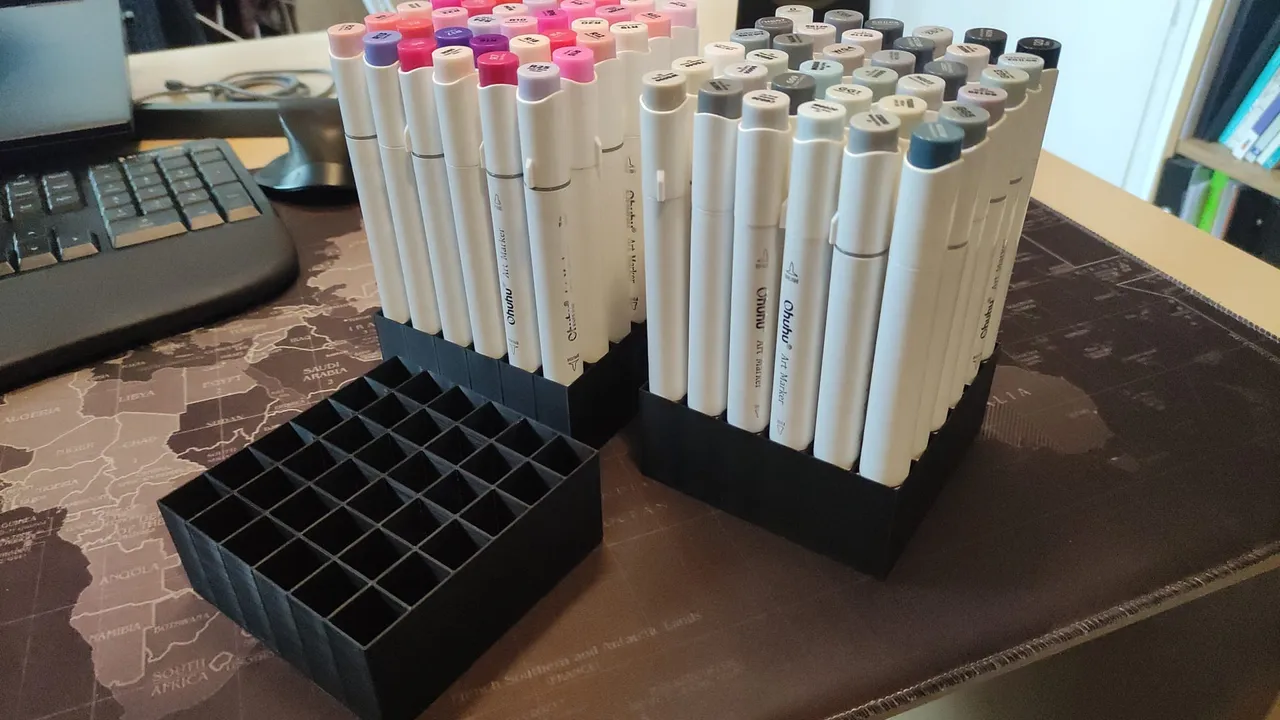 Huhu Art markers Honolulu Series Holder/Stand by Martijn Heiden ...