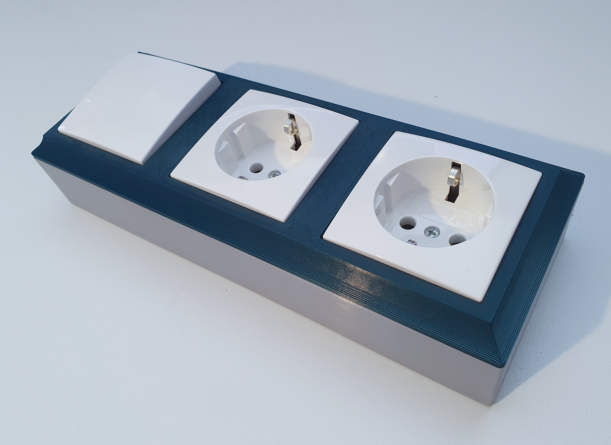 Busch Jaeger Surface-mounted sockets by Natrikinae | Download free STL model | Printables.com