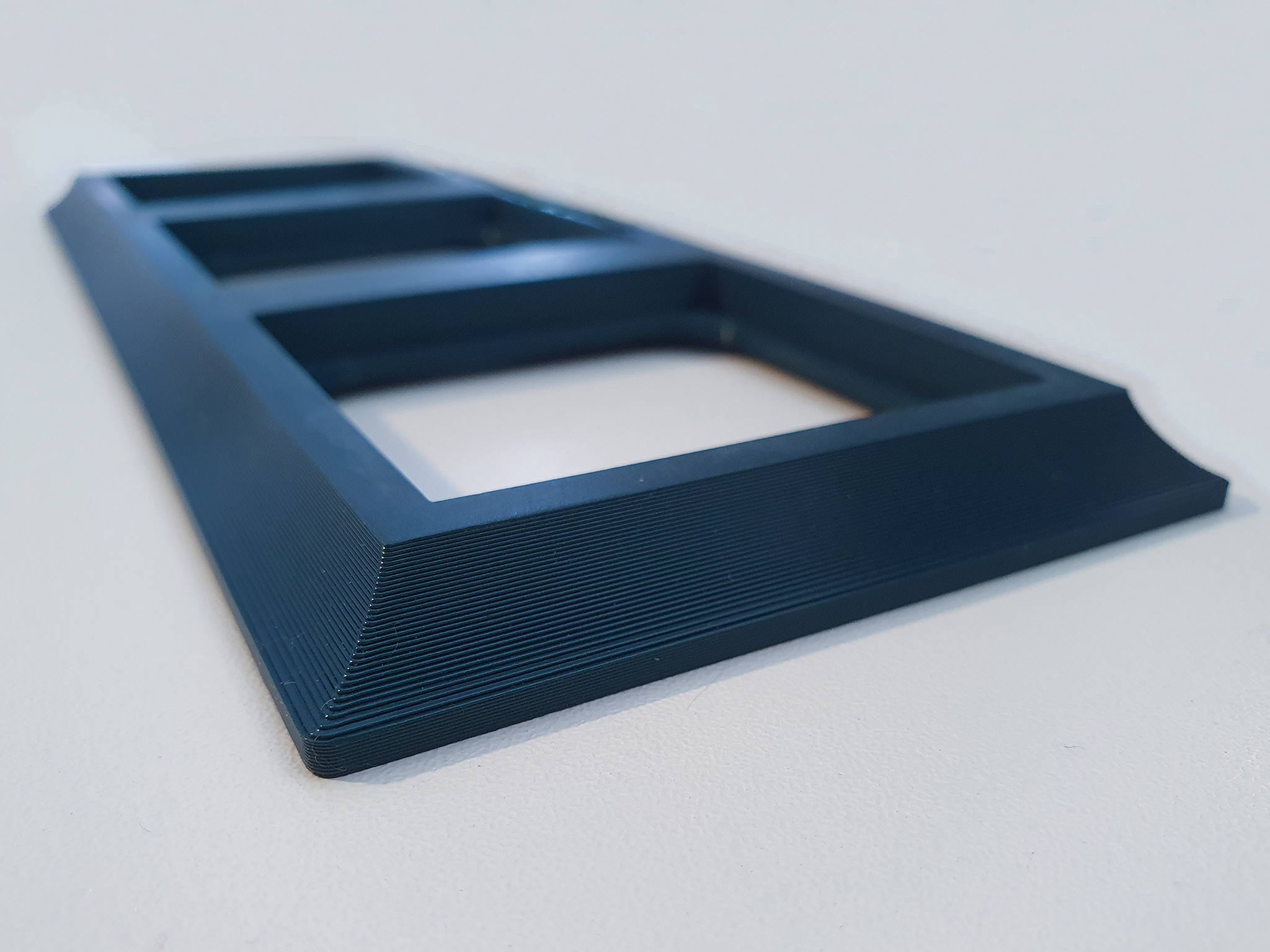 Switch socket frame by Natrikinae | Download free STL model ...