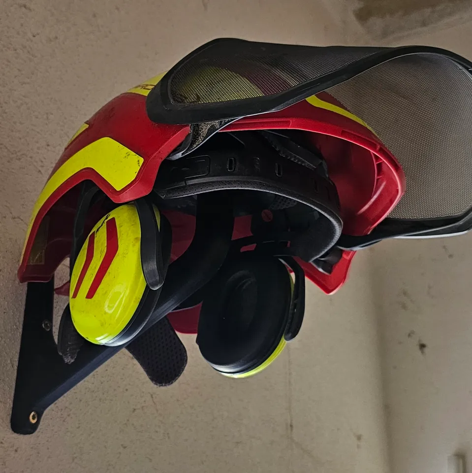 Helmet Holder/Hook/Hanger UPDATED DESIGN!! by Sebastian Mayrhuber ...