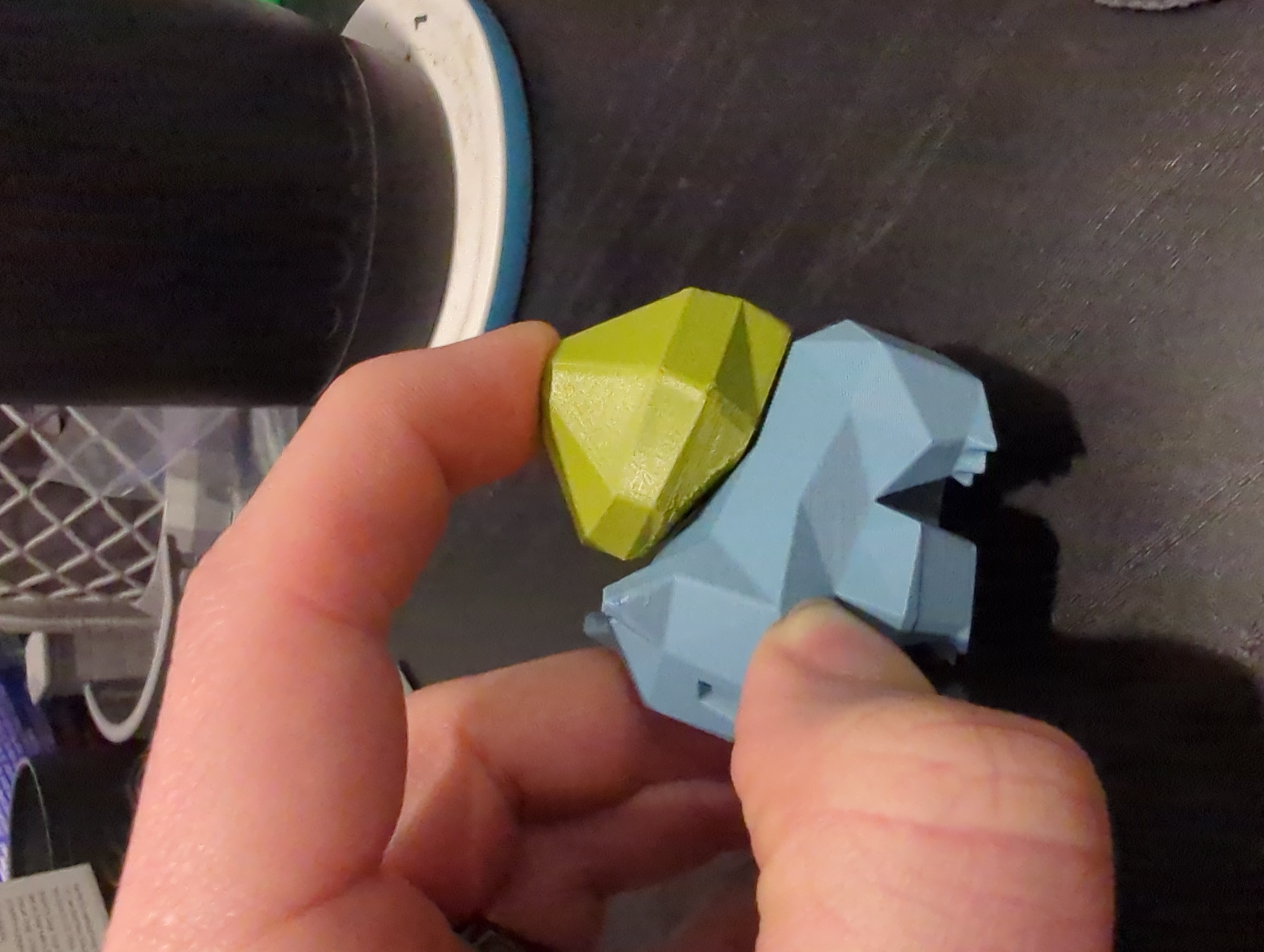 Low-Poly Bulbasaur fidget with Cherry MX keyboard switch by Andrew ...