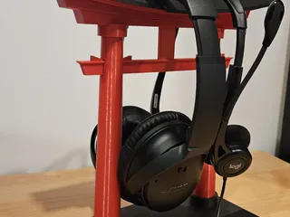 Shinto Shrine (Daiwa or Inari torii) Headphone stand by Babba123 ...