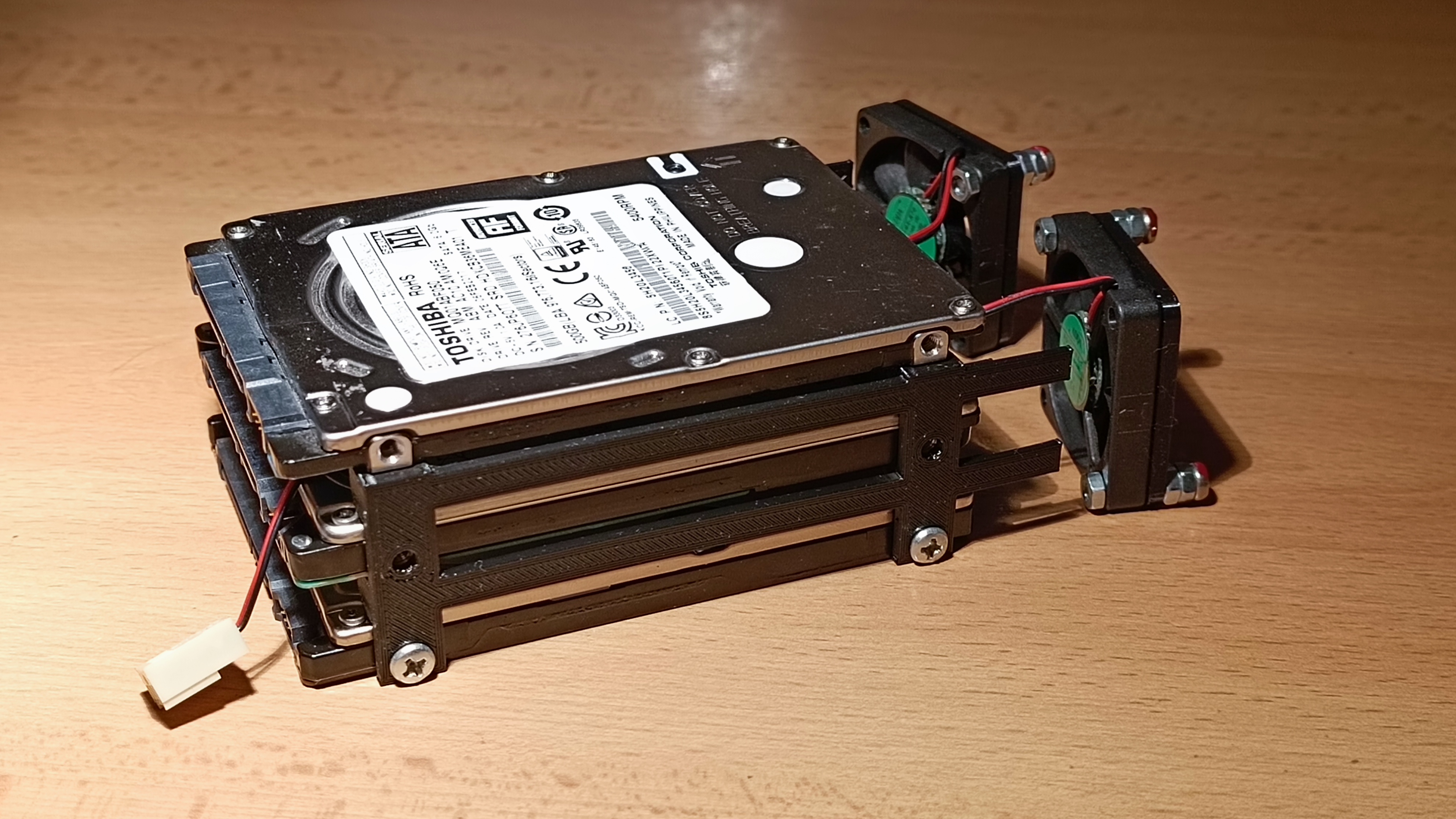 2.5" 3x HDD Custom Rack by Lord Darkstar | Download free STL model ...