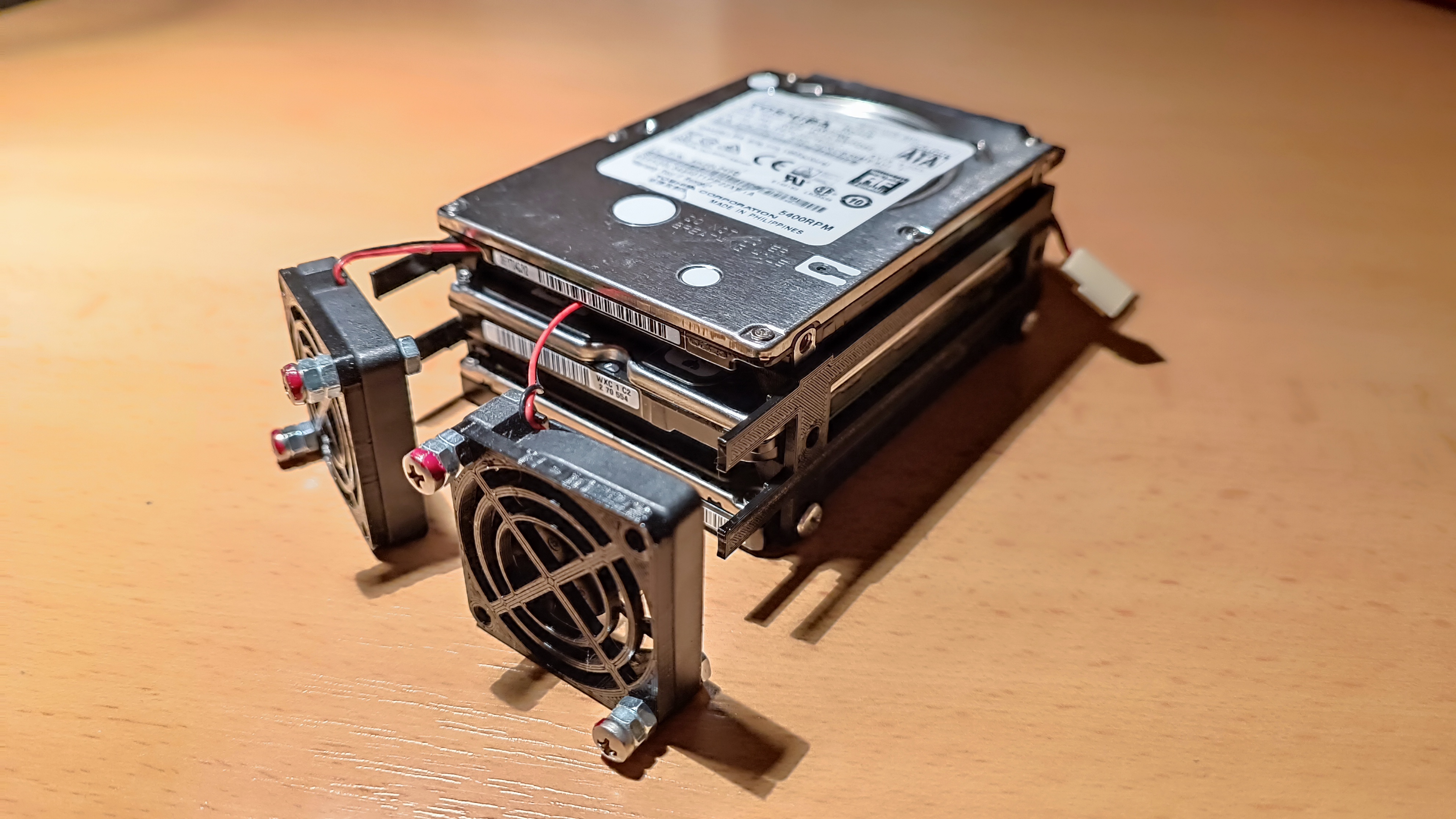 2.5" 3x HDD Custom Rack by Lord Darkstar | Download free STL model ...