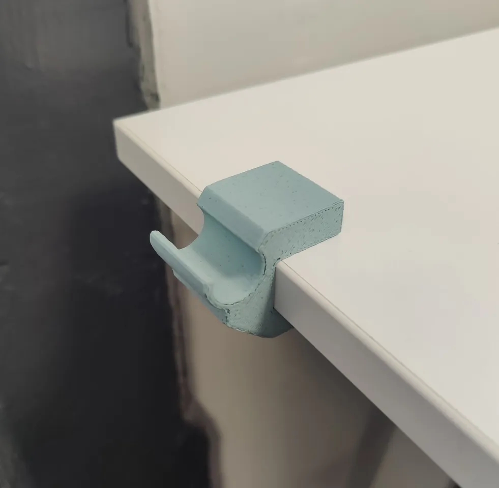 Desk Hook 18mm by alistairjcbrown | Download free STL model ...