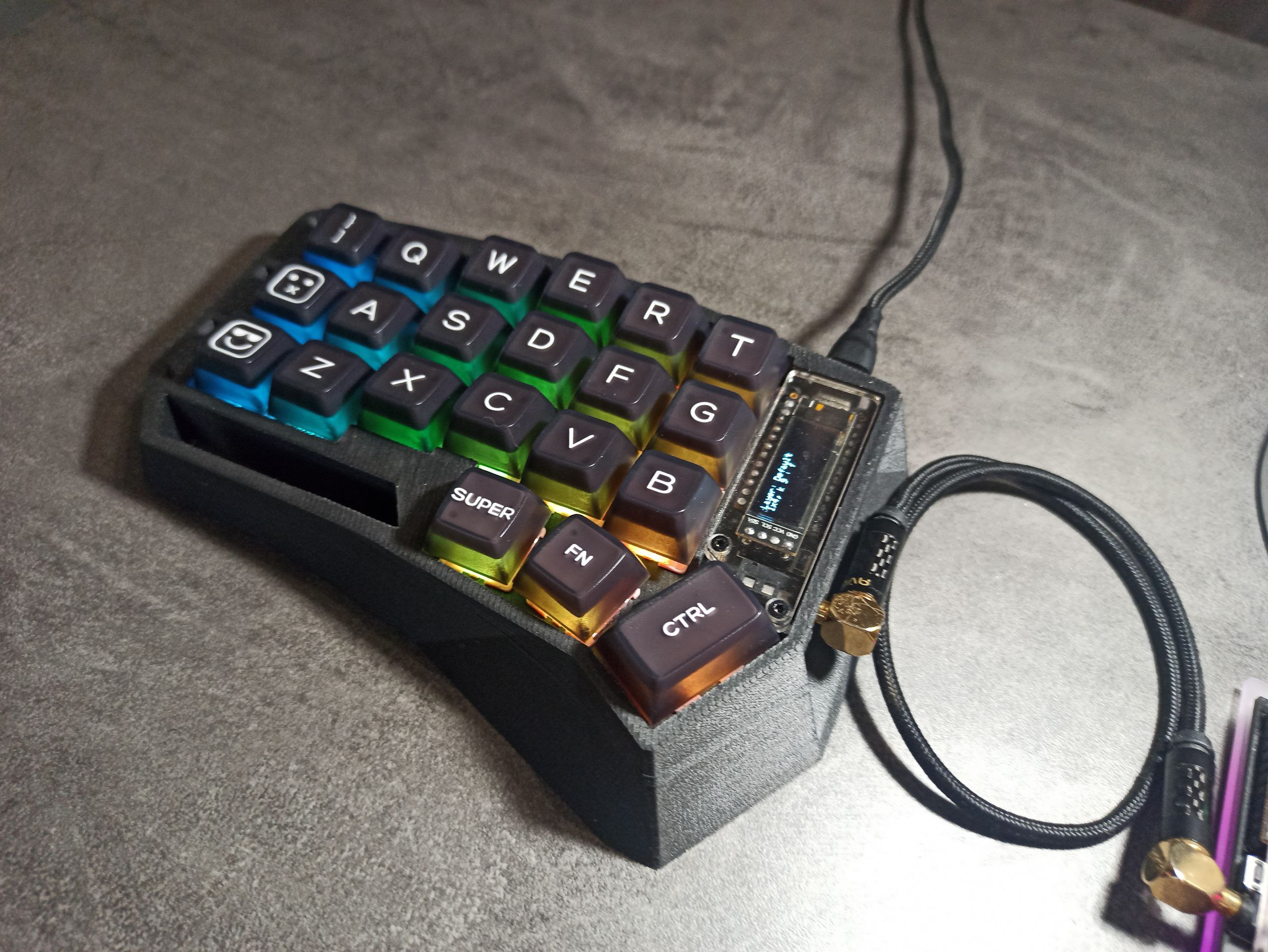 Nusumu - Corne keyboard case by Mayoroffk | Download free STL model ...