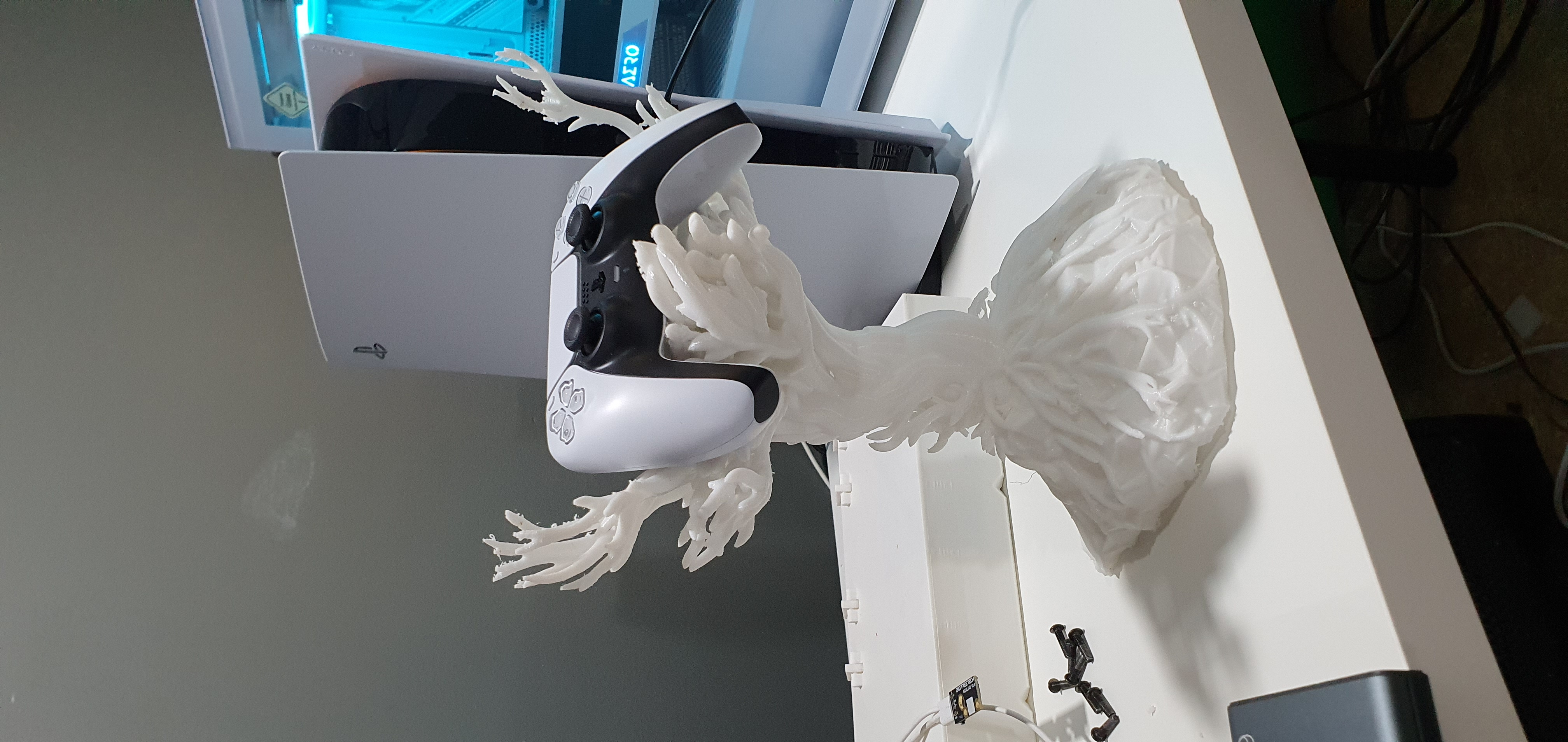 PS5 Controller Stand by DIN9 | Download free STL model | Printables.com