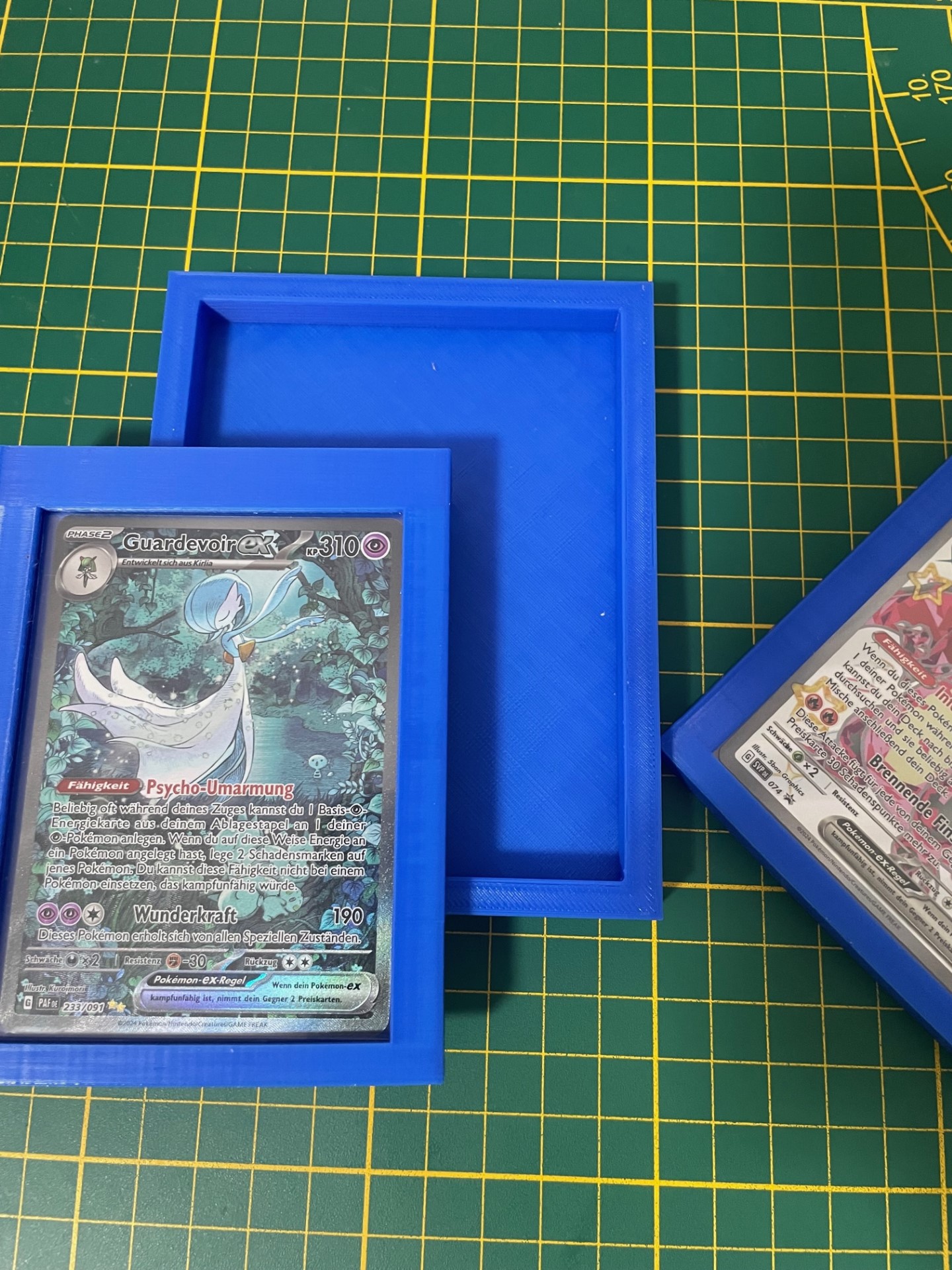 Toploader detachable frame by Taiga Prints 3D | Printables Store