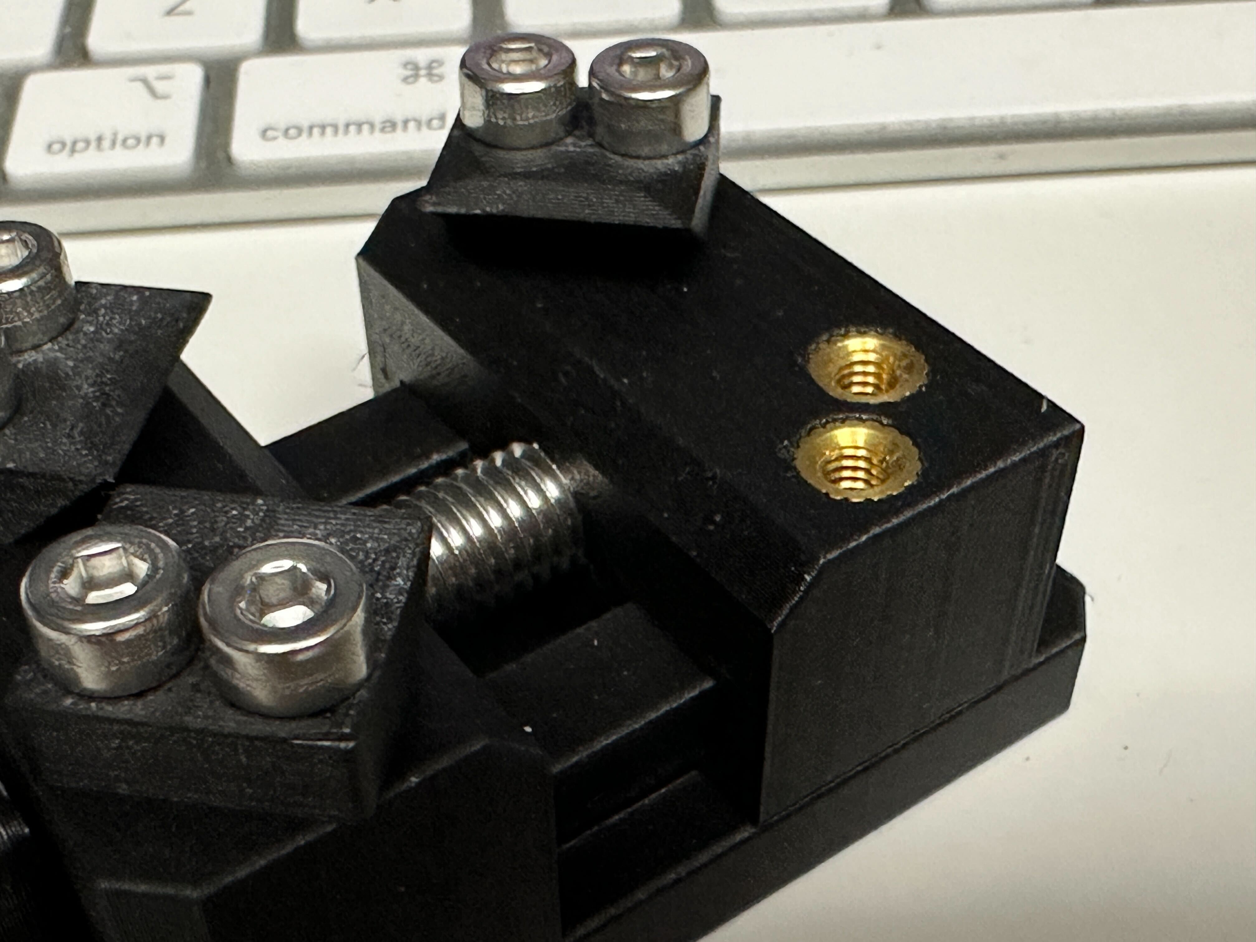 Bezel removal tool by Patrik Rosén | Download free STL model ...