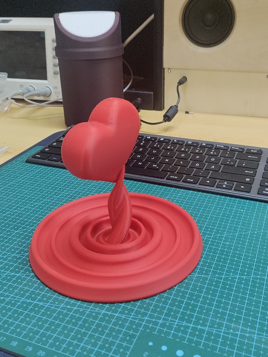 Wavey heart by Markus | Download free STL model | Printables.com