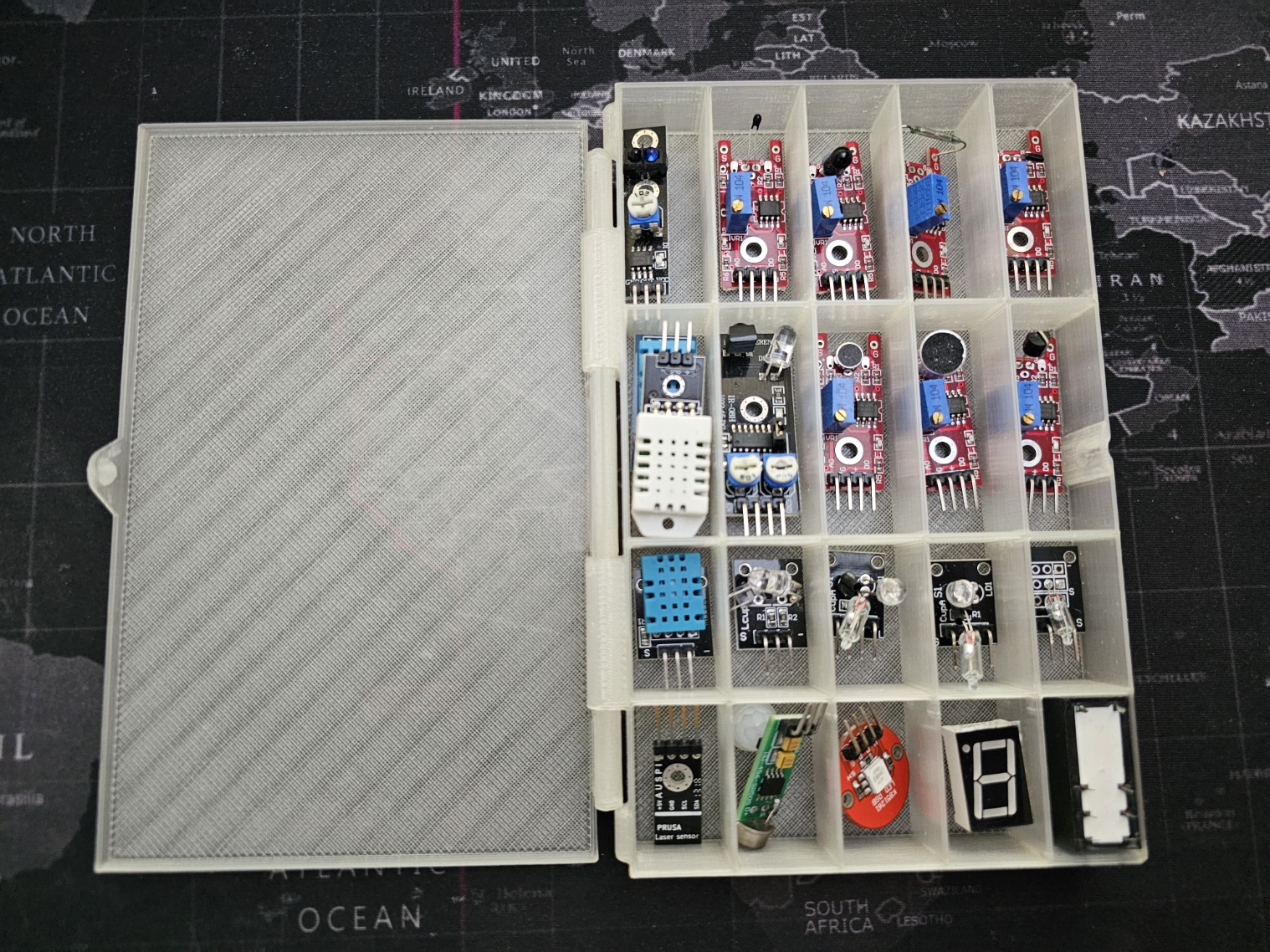 Sensor Storage Case by BluE_BrO | Download free STL model | Printables.com