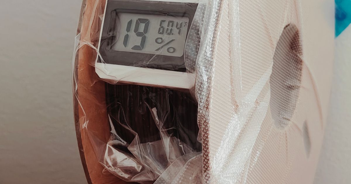Filament hygrometer case - for storage/humidity Info by ChubbyEwok ...