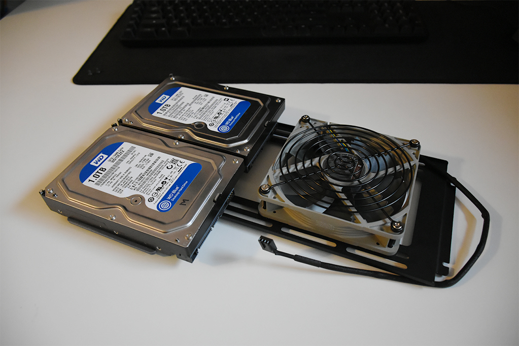 NR200 Dual 3.5" HDD Side Mount by michaelstickels | Download free STL ...