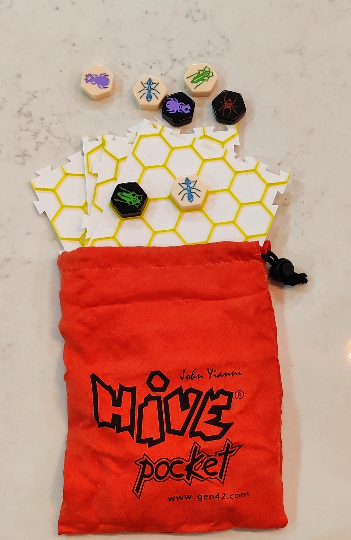 Hive board game (Pocket Edition) by Karbonfiber | Download free STL model | Printables.com