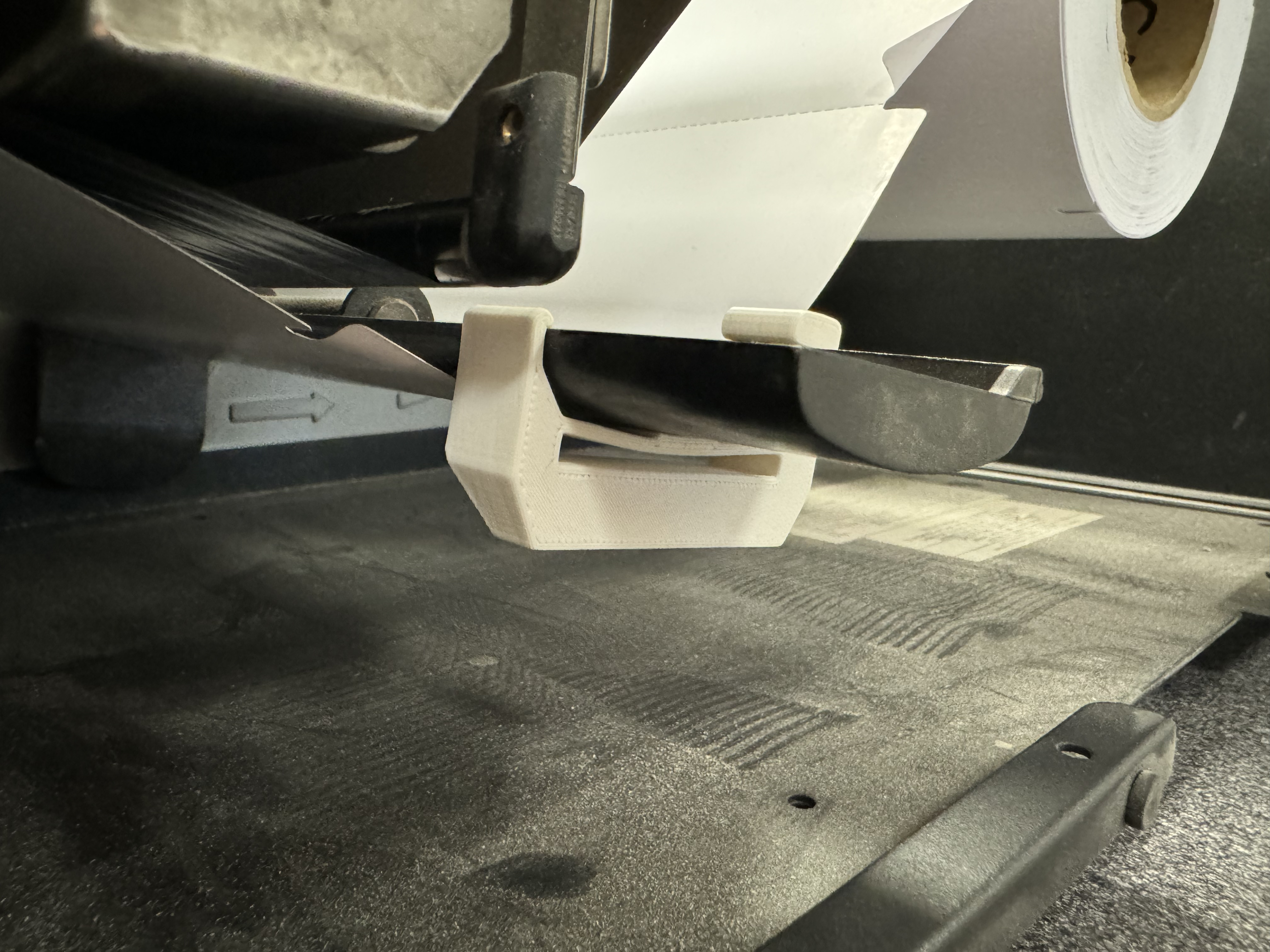 Printronix T5308 - bottom stop on rolls of paper by OUBRECHT.com ...