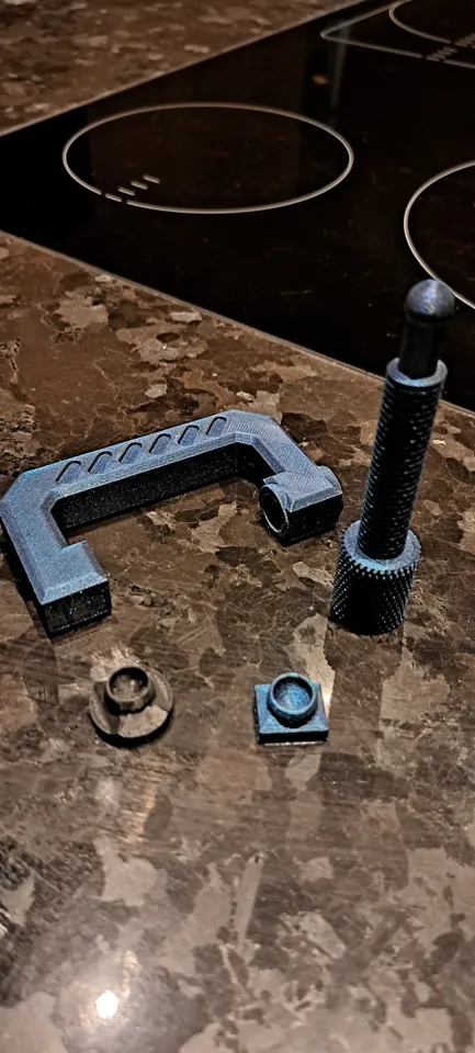 Clamp by Daniel | Download free STL model | Printables.com