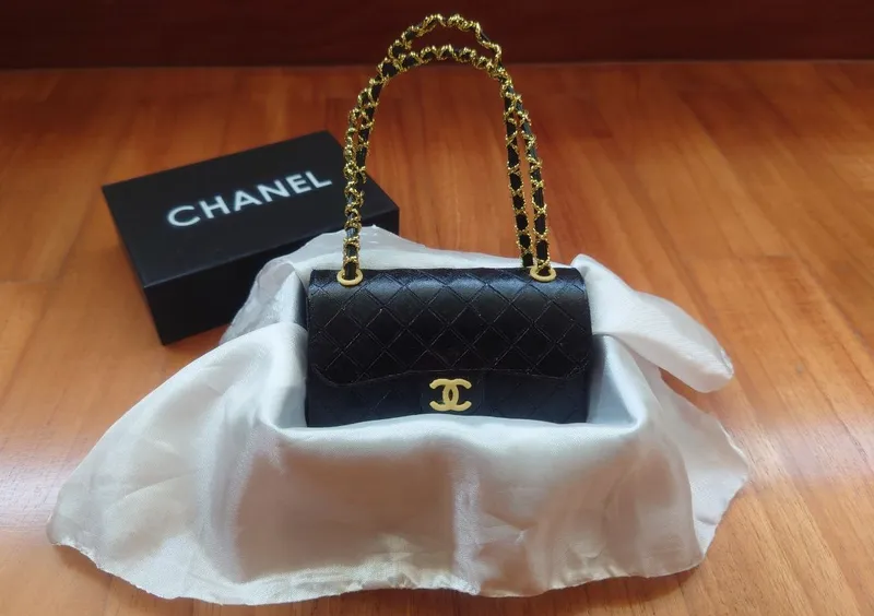Timeless/Classic Chanel Handbag by jor2468 | Download free STL model ...