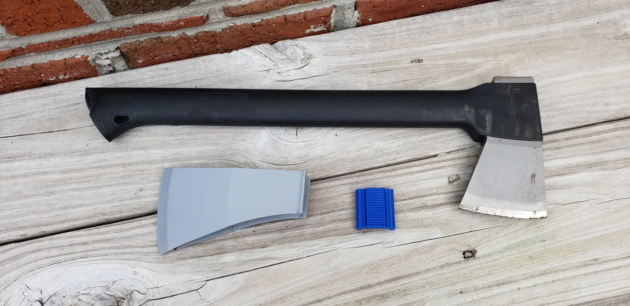 Gerber Splitting Axe